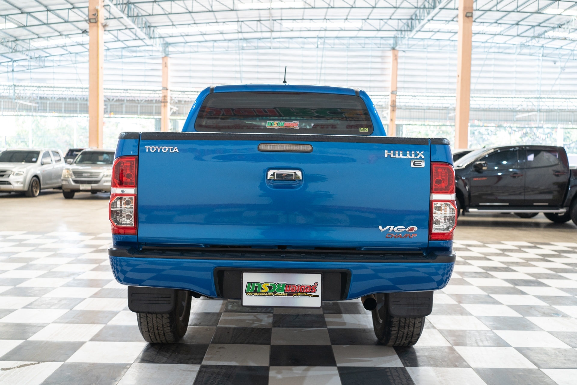 รถมือสอง TOYOTA VIGO Champ DOUBLE CAB E VNT 4WD 2.5 MT 2012 สีน้ำเงิน